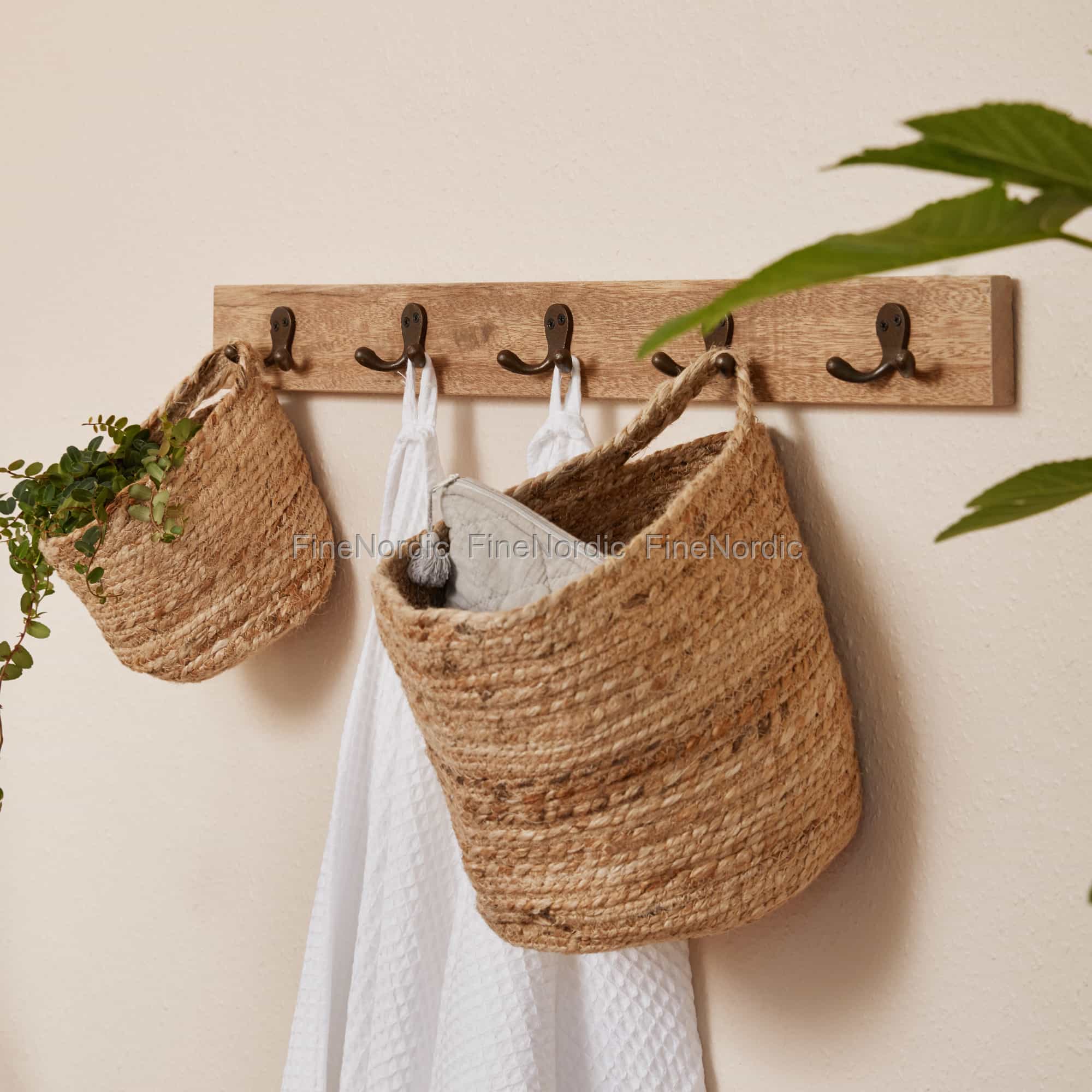 Ib Laursen Knaggreol med 5 Doble Knagger Unika Shaker