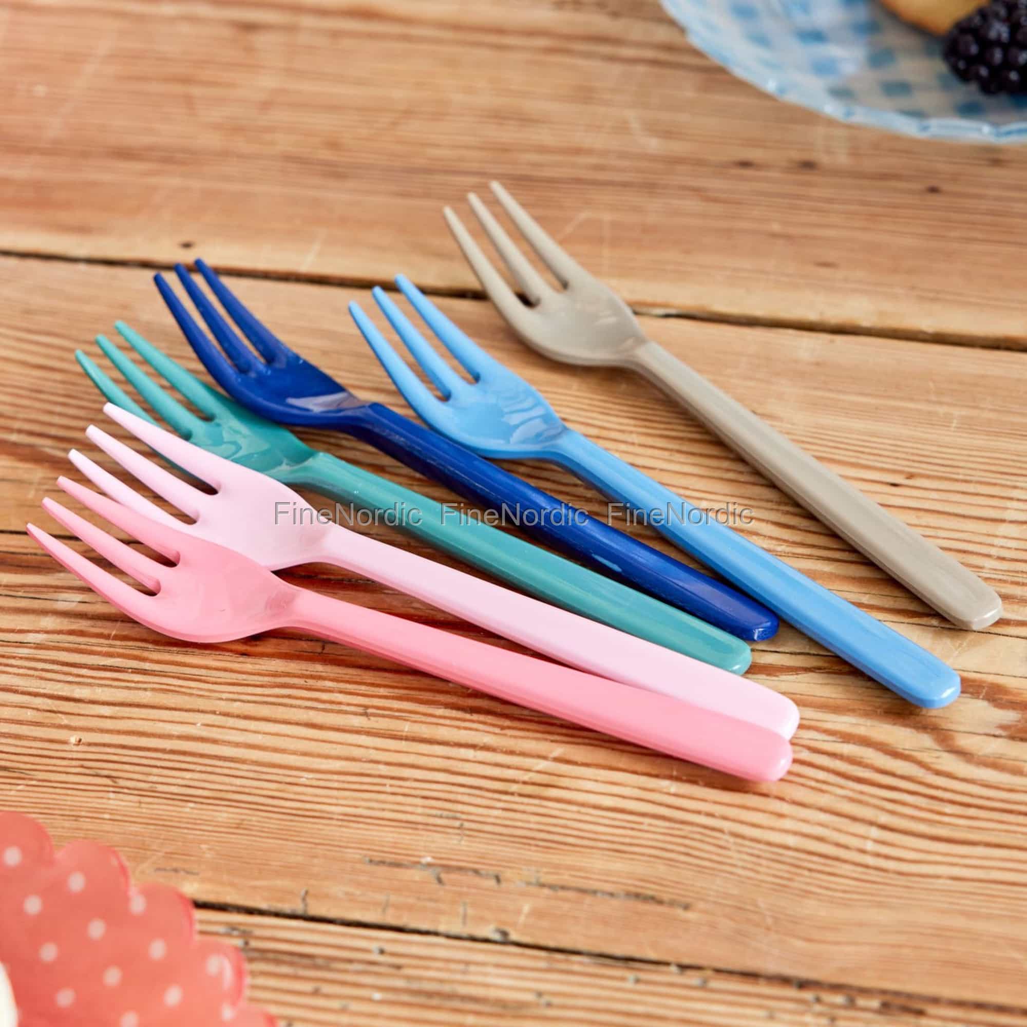 Rice Melamin Kakegafler - "A New York Minute" Farger - Sett med 6